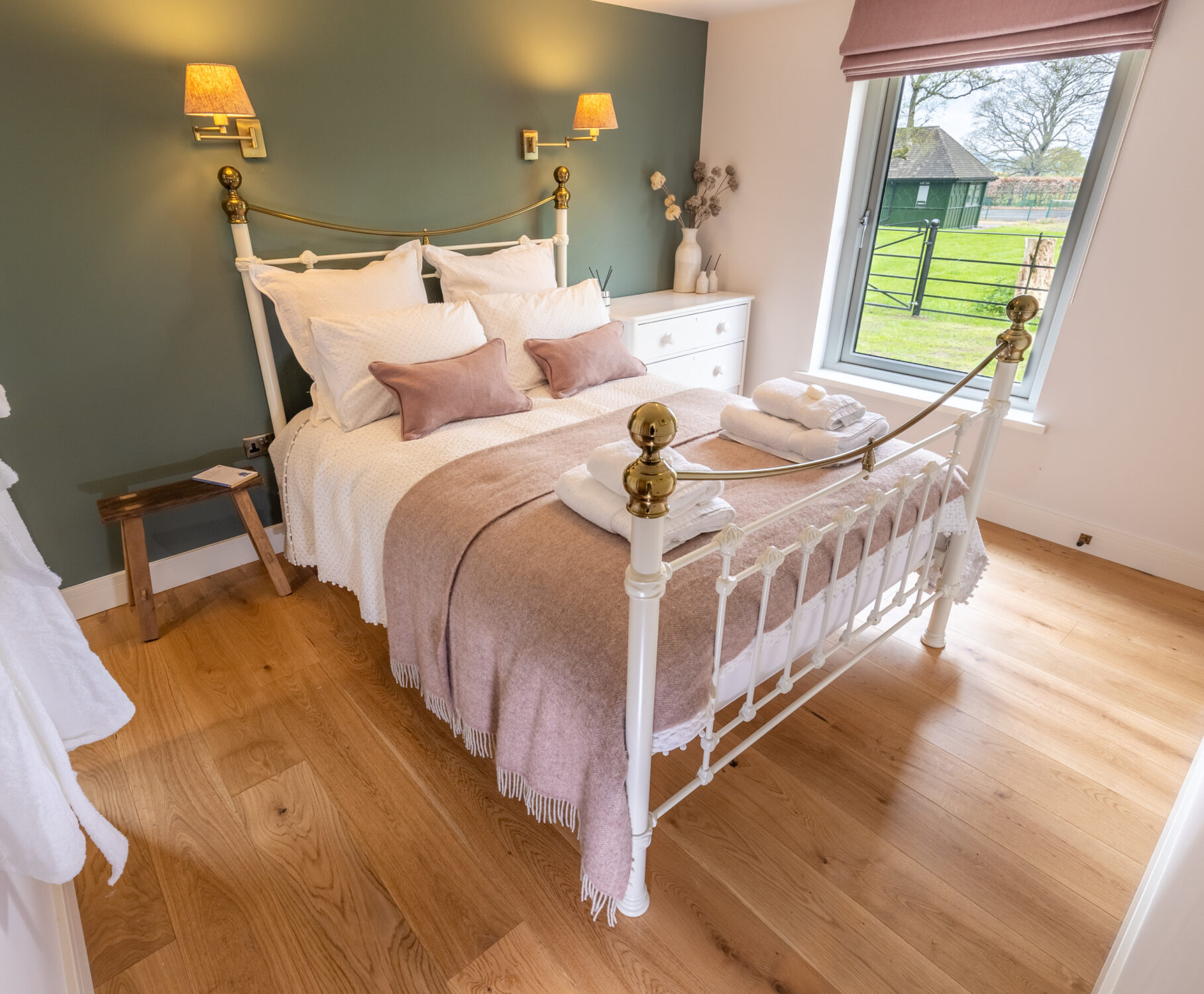 The Old Workshop - Dockleaf Cottages